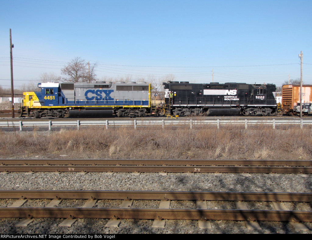 CSX 4451 and NS 5222